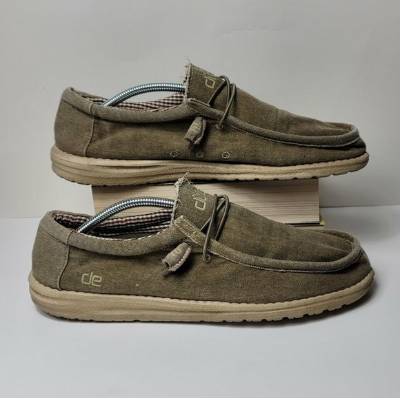 Hey Dude | Shoes | Hey Dude Shoes Mens Size 2 Nut Brown Wally Canvas ...